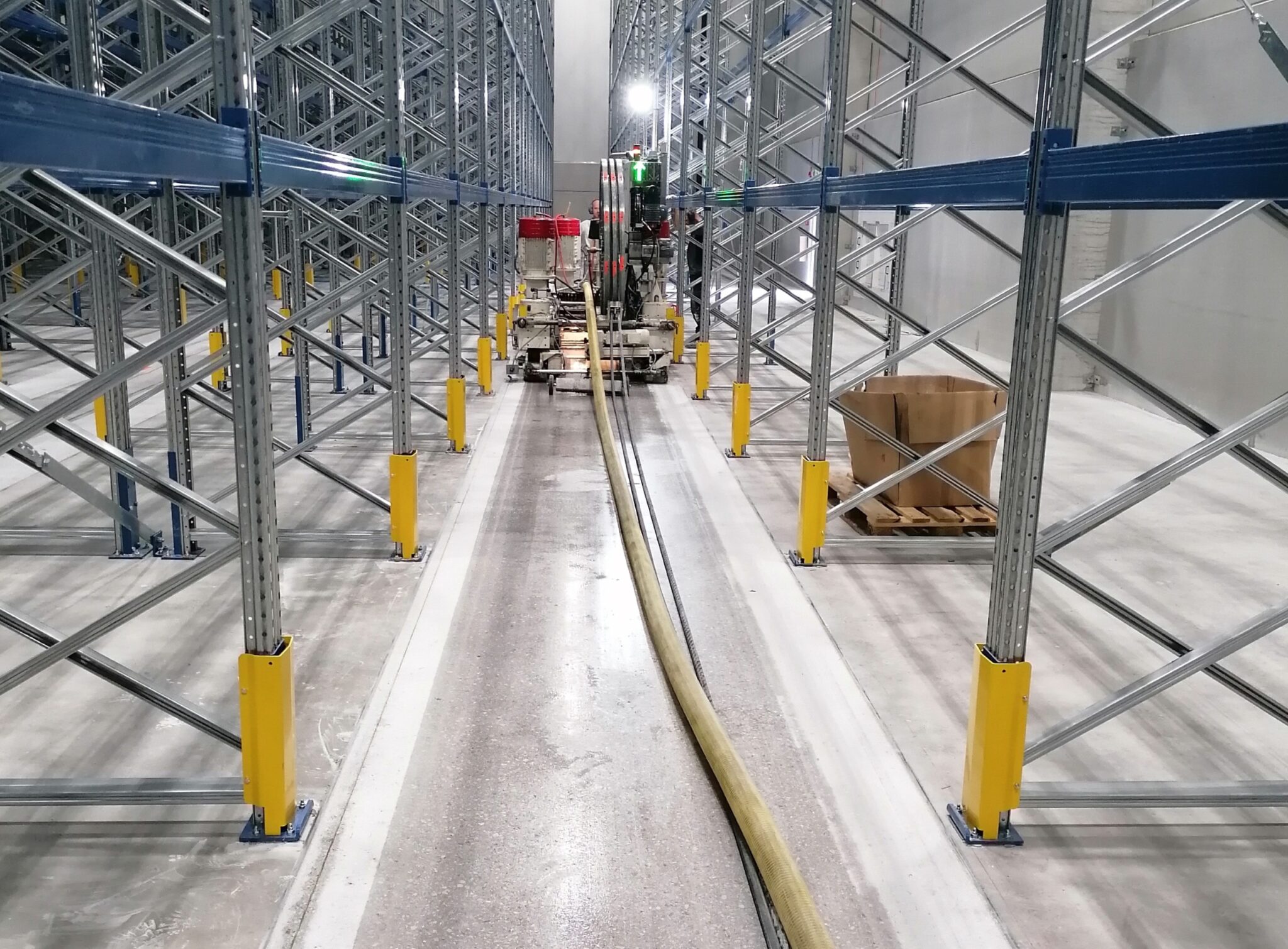 Ultra-flat floors for safe and smooth system forklift operation at BTC ...